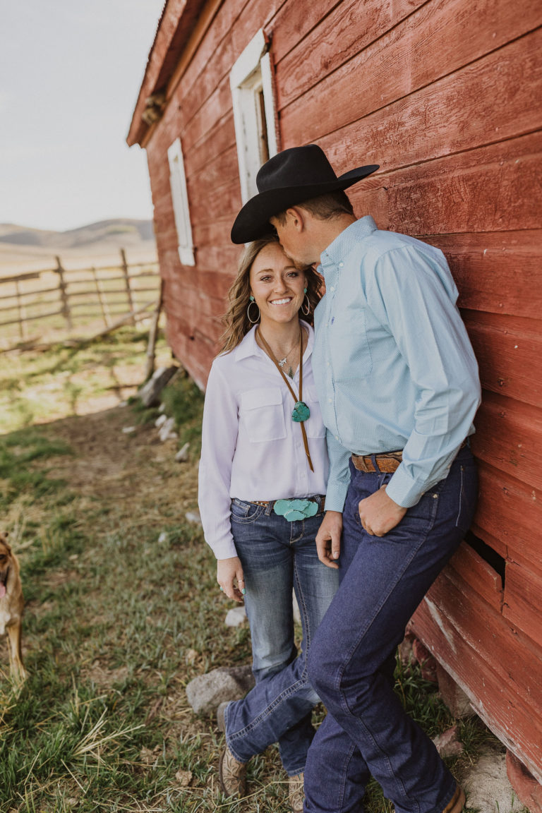 ENGAGEMENT| ALEXA + TY - westernweddingmagazine.com
