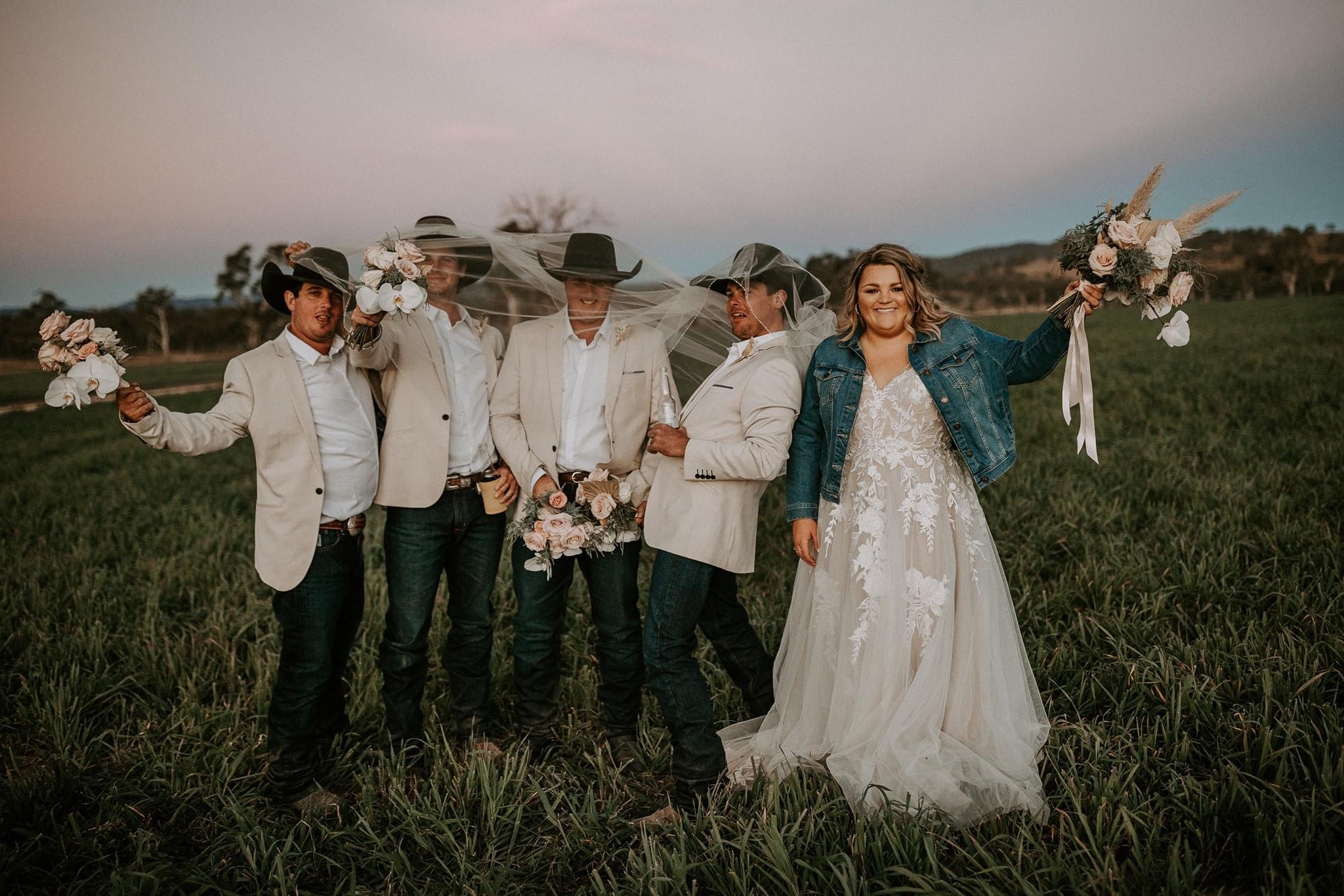 JESSICA + STEVEN | WEDDING - westernweddingmagazine.com