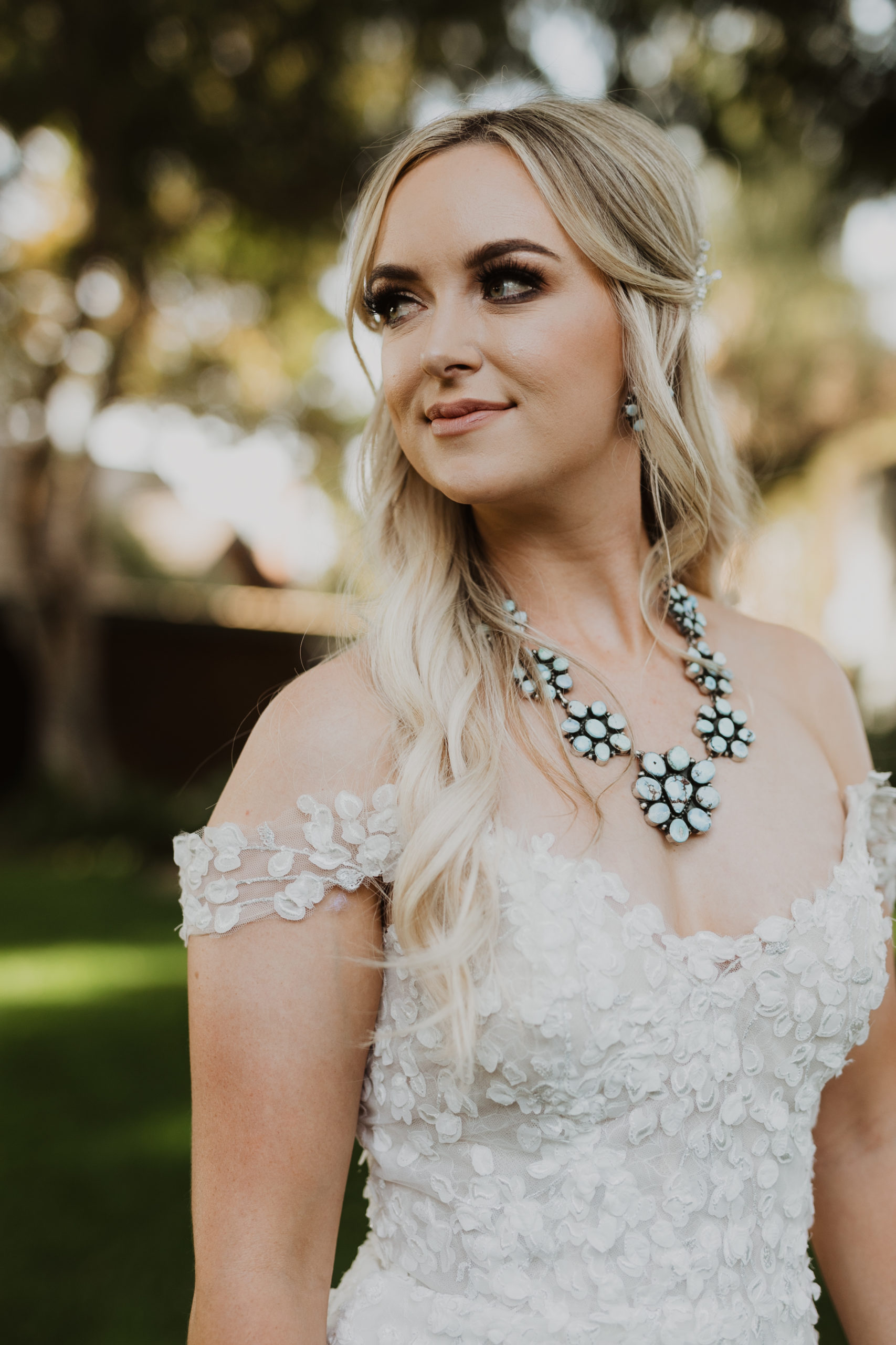 CYNTHIA + DENTON | WEDDING - westernweddingmagazine.com