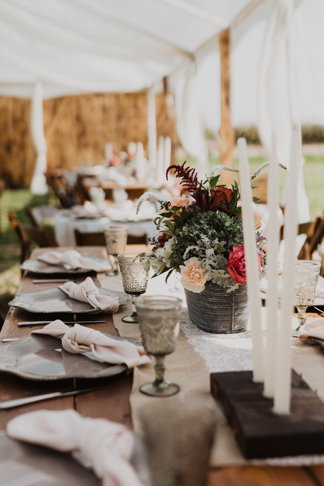 CYNTHIA + DENTON | WEDDING - westernweddingmagazine.com