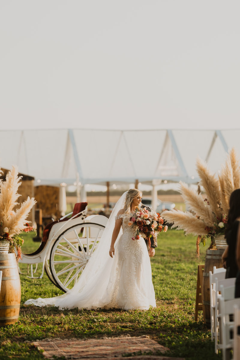 CYNTHIA + DENTON | WEDDING - westernweddingmagazine.com