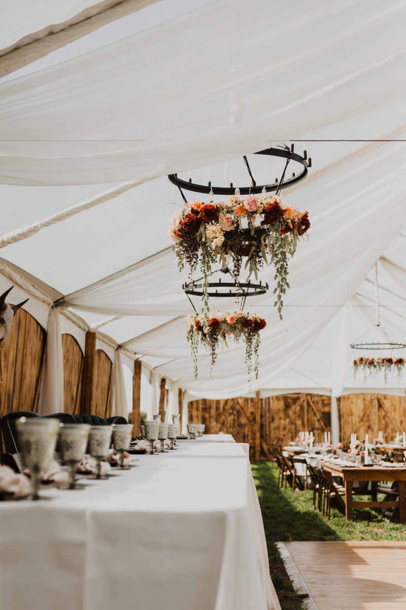 CYNTHIA + DENTON | WEDDING - westernweddingmagazine.com