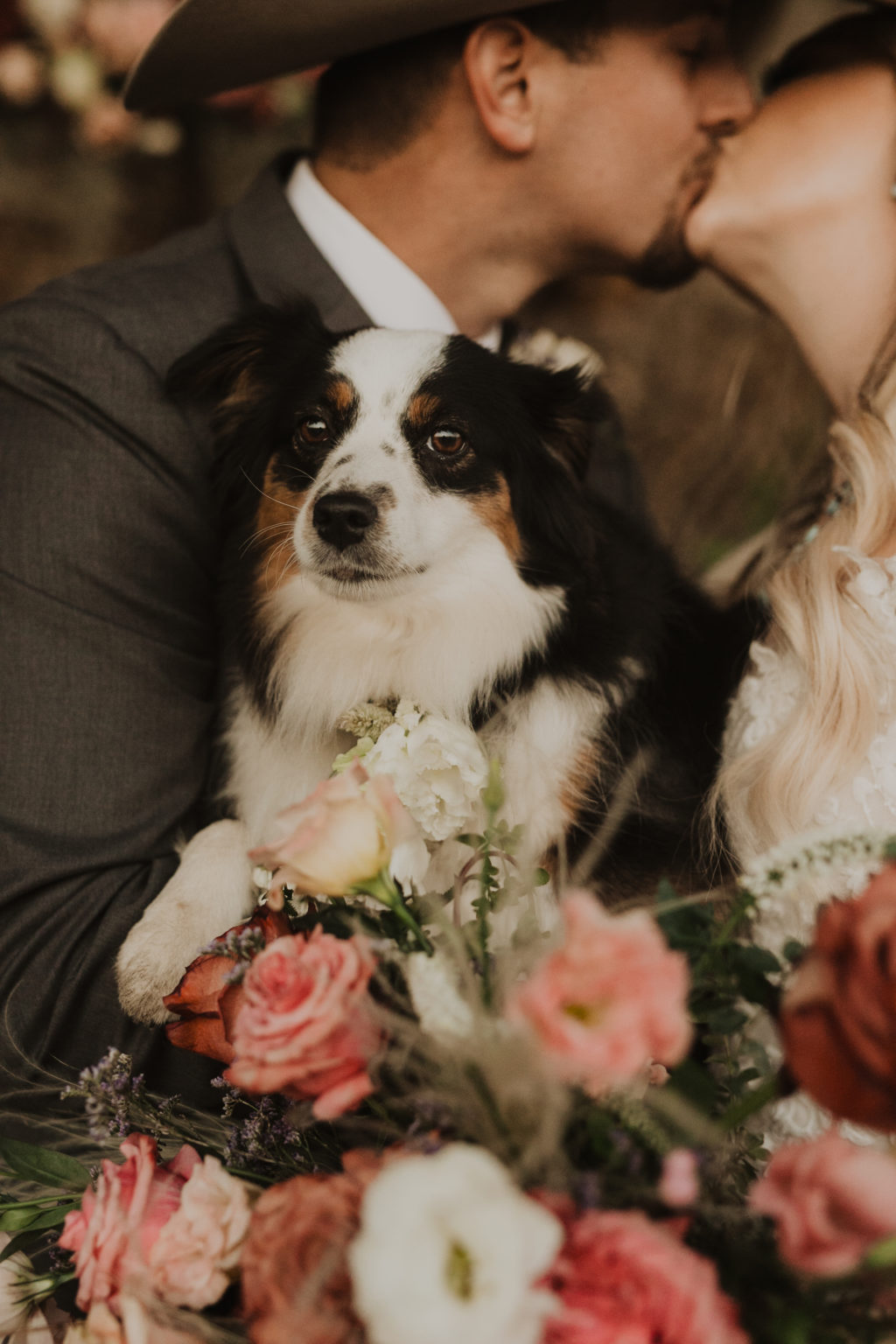 CYNTHIA + DENTON | WEDDING - westernweddingmagazine.com