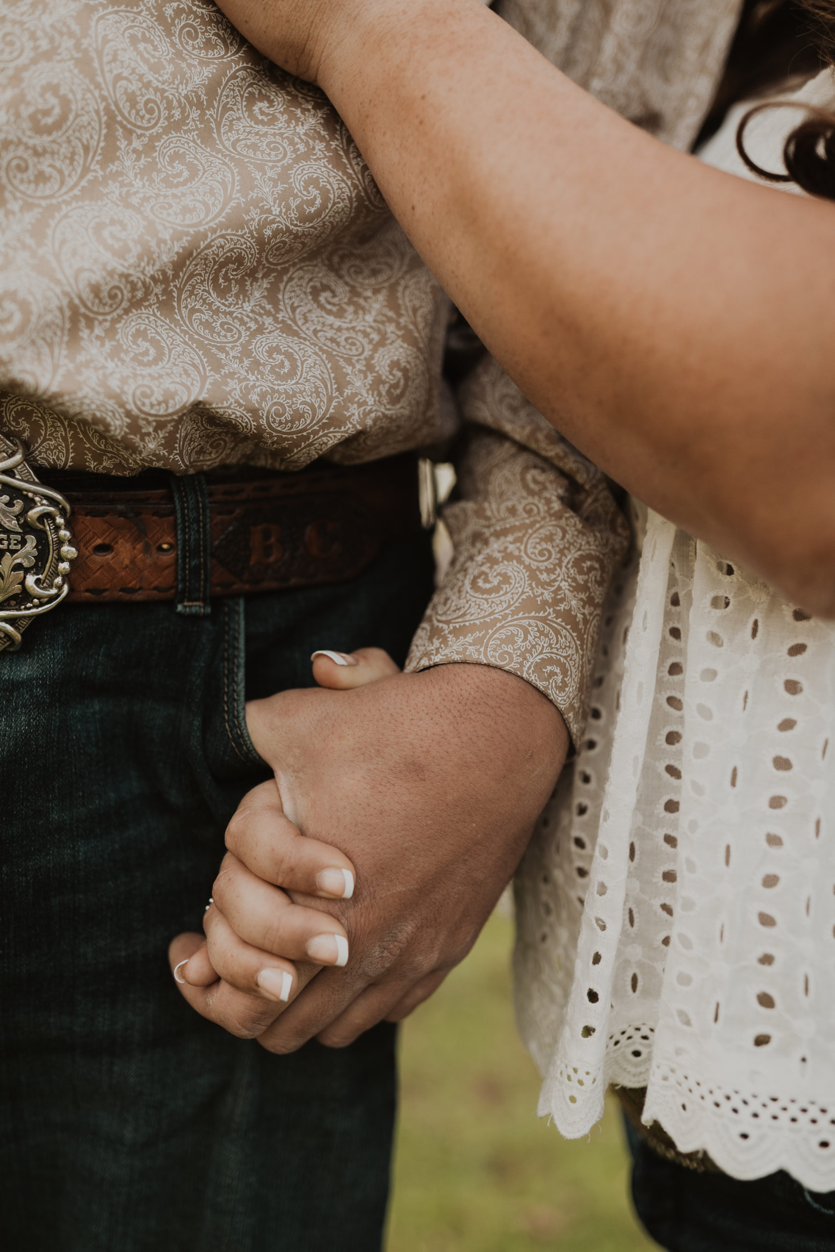 GRACE + BLAKE | ENGAGEMENT - westernweddingmagazine.com
