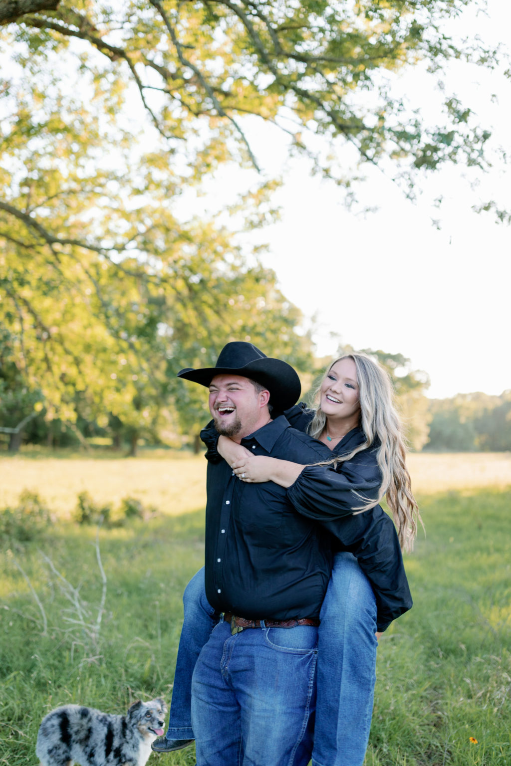 TREVOR + STEPHANIE | ENGAGEMENT - westernweddingmagazine.com