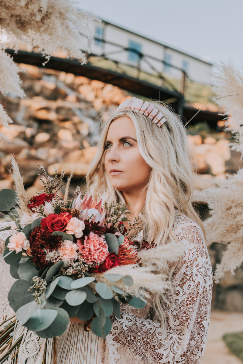 KADEL + KAYLA | STYLED SHOOT - westernweddingmagazine.com