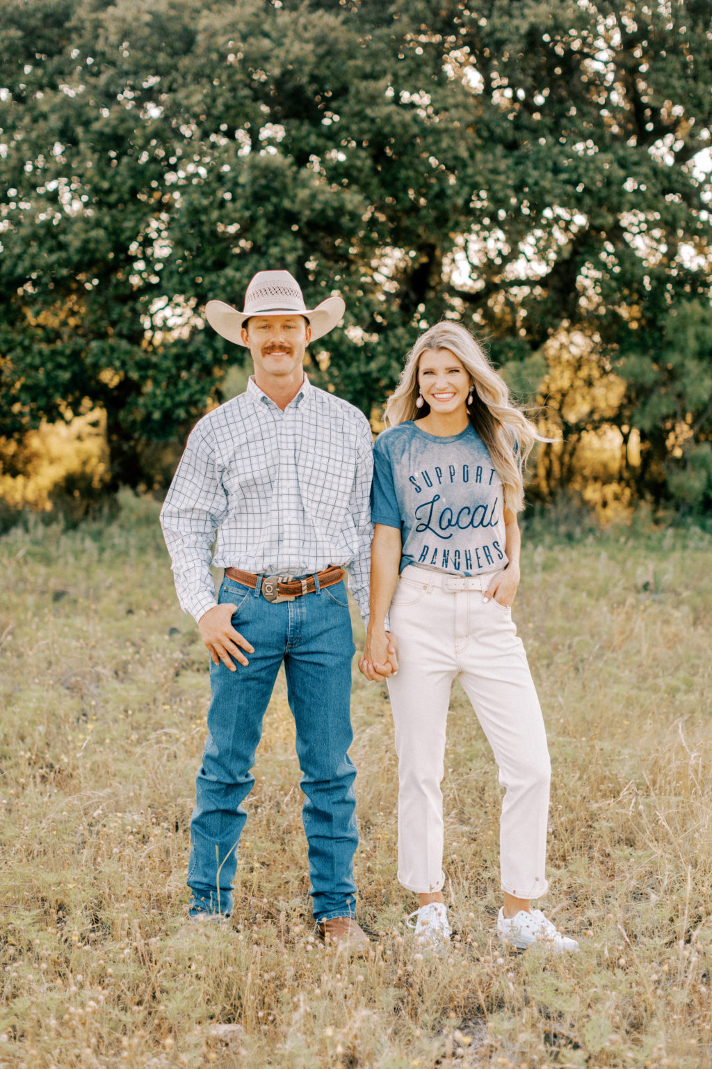 KIMBER + SAMUEL | ENGAGEMENT - westernweddingmagazine.com