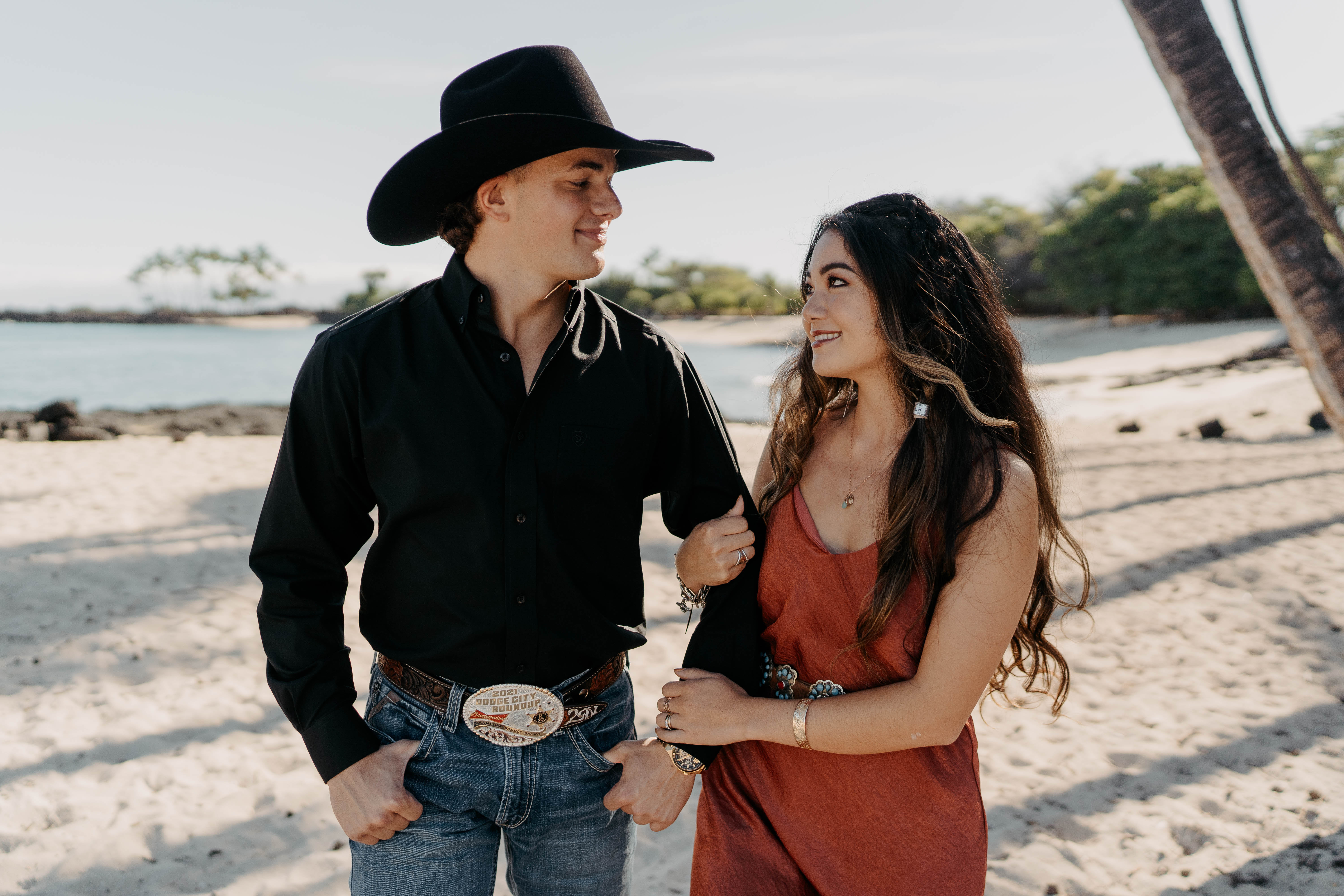 LEFTY + HAILEY | PROPOSAL - westernweddingmagazine.com