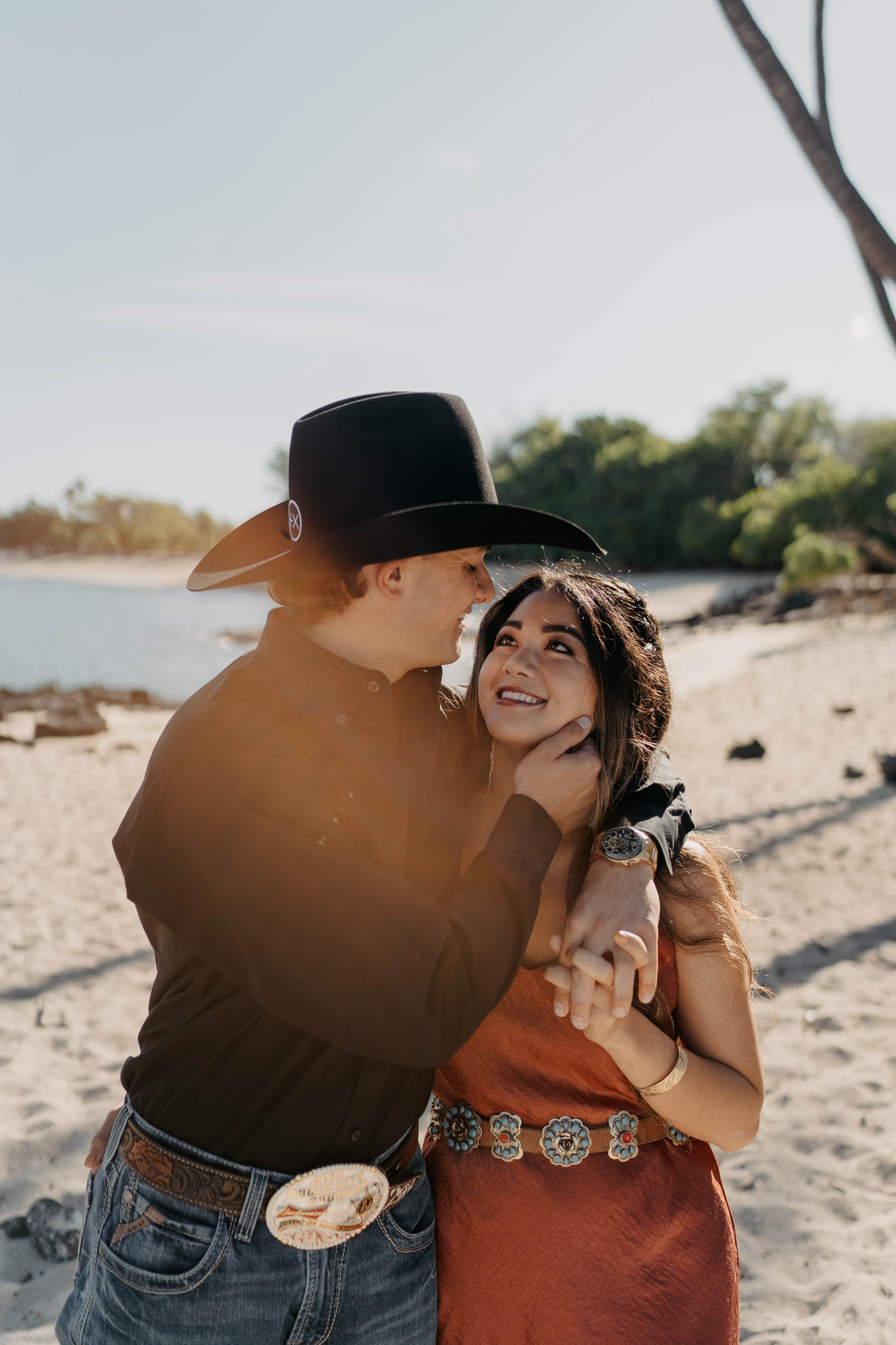 LEFTY + HAILEY | PROPOSAL - westernweddingmagazine.com