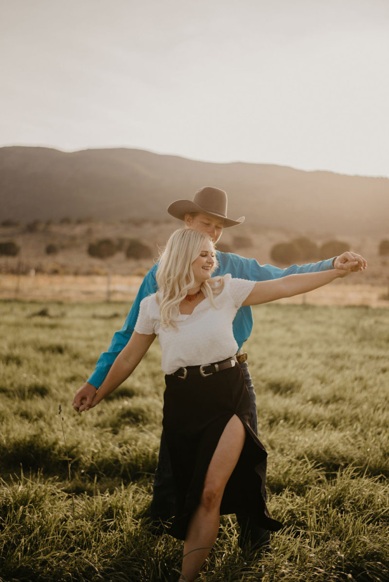 FALYNN + HARRISON - westernweddingmagazine.com