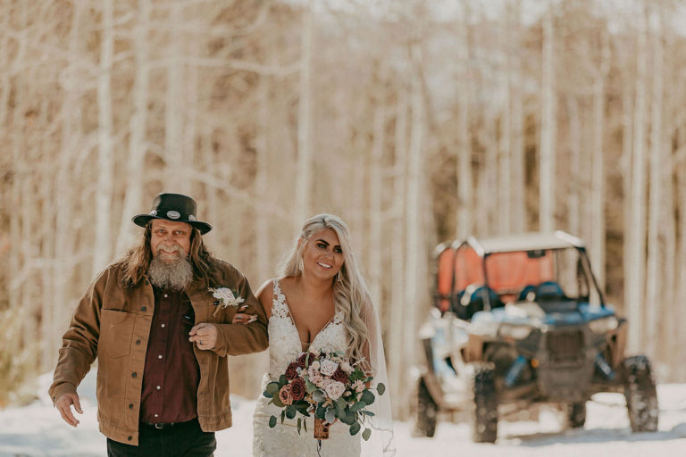 DUSTIN + DESTINY | WEDDING - westernweddingmagazine.com