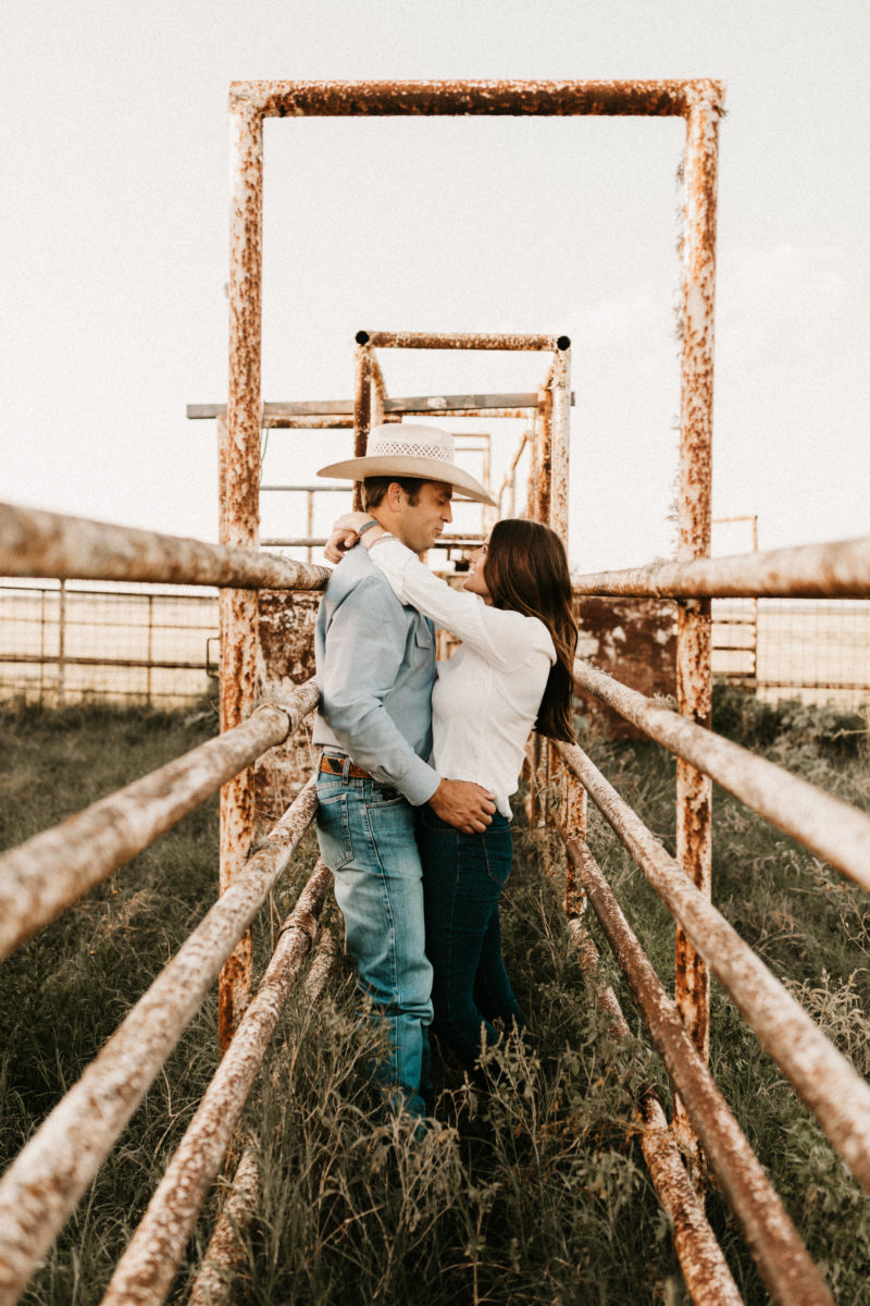 Payton + Matthew | ENGAGEMENT - westernweddingmagazine.com