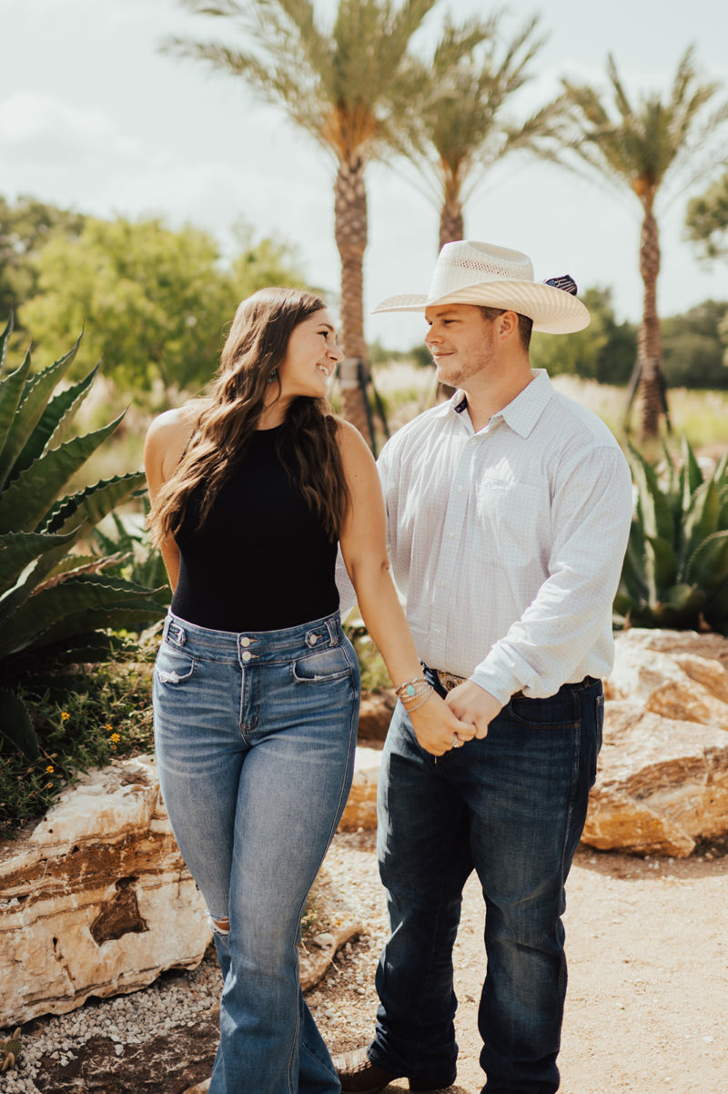 Isabella + Nicholas | Engagement - westernweddingmagazine.com