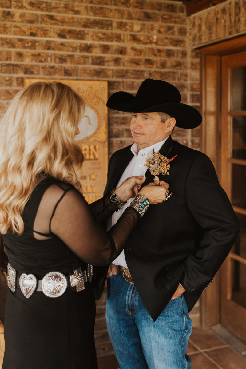 COLTI + CORT | WEDDING - westernweddingmagazine.com